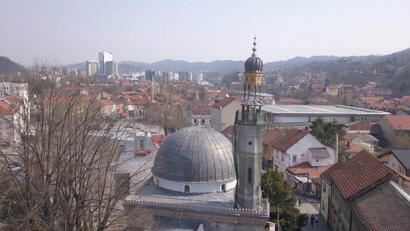 Šarena džamija u Tuzli dobija stari sjaj - RTV SLON